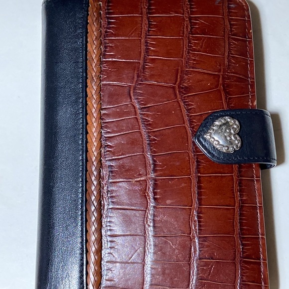 Brighton | Office | Brighton Bifold Wallet Organizer 75x5 Notebook ...